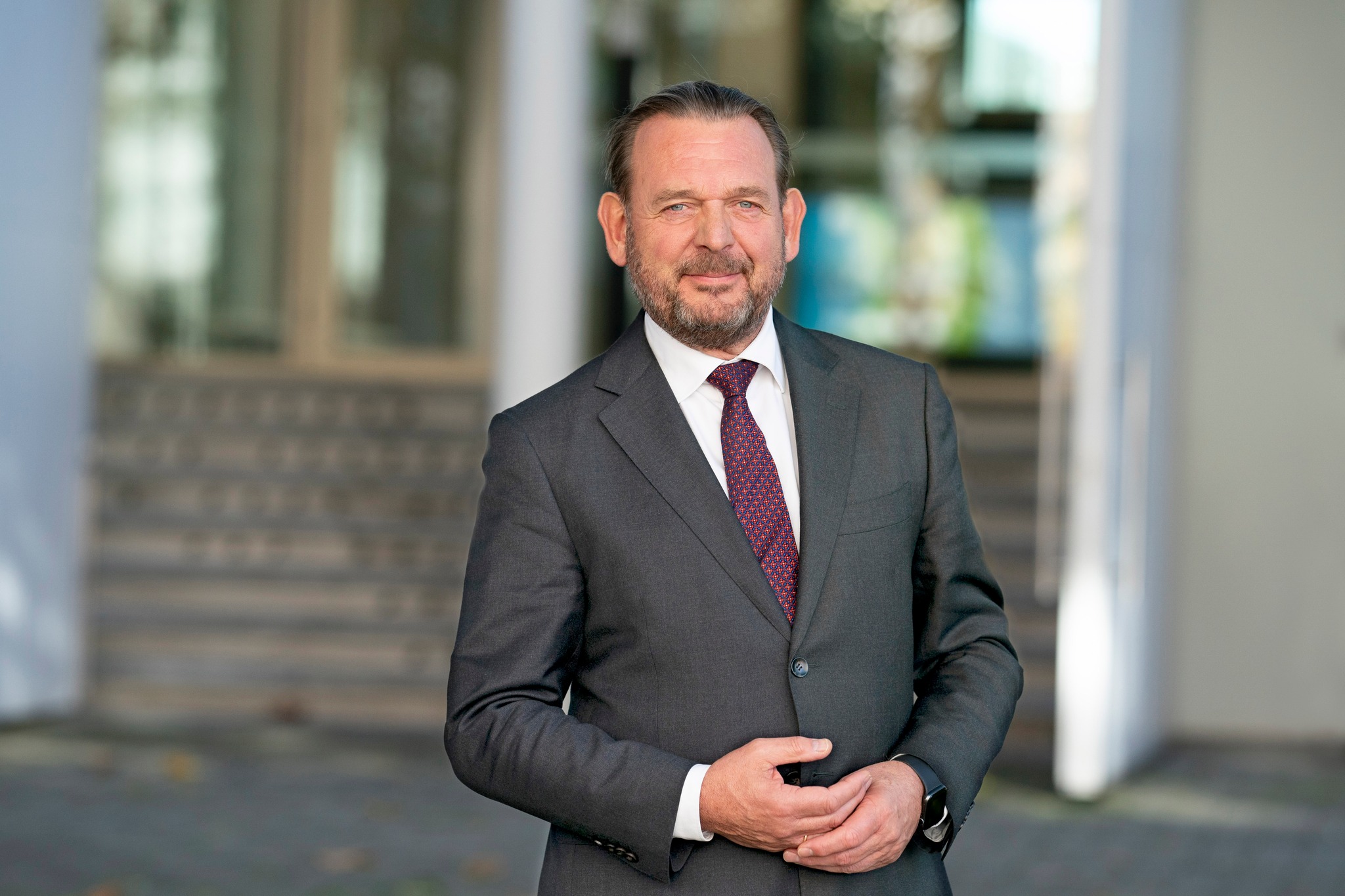 TRAHADORNAN DI NATIONALE OMBUDSMAN I OMBUDSMAN PA MUCHA LO BINI HULANDA ...