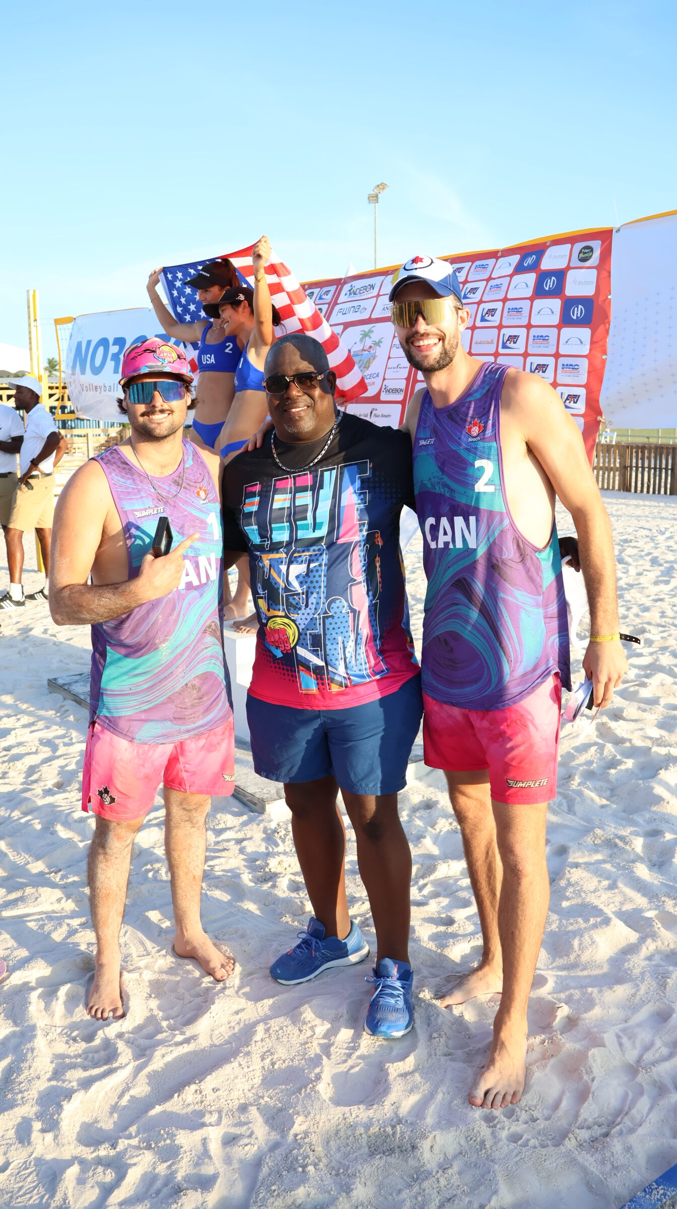 PÈCHI DI RADIO LIVE 99 NA CANADA – Live99FM