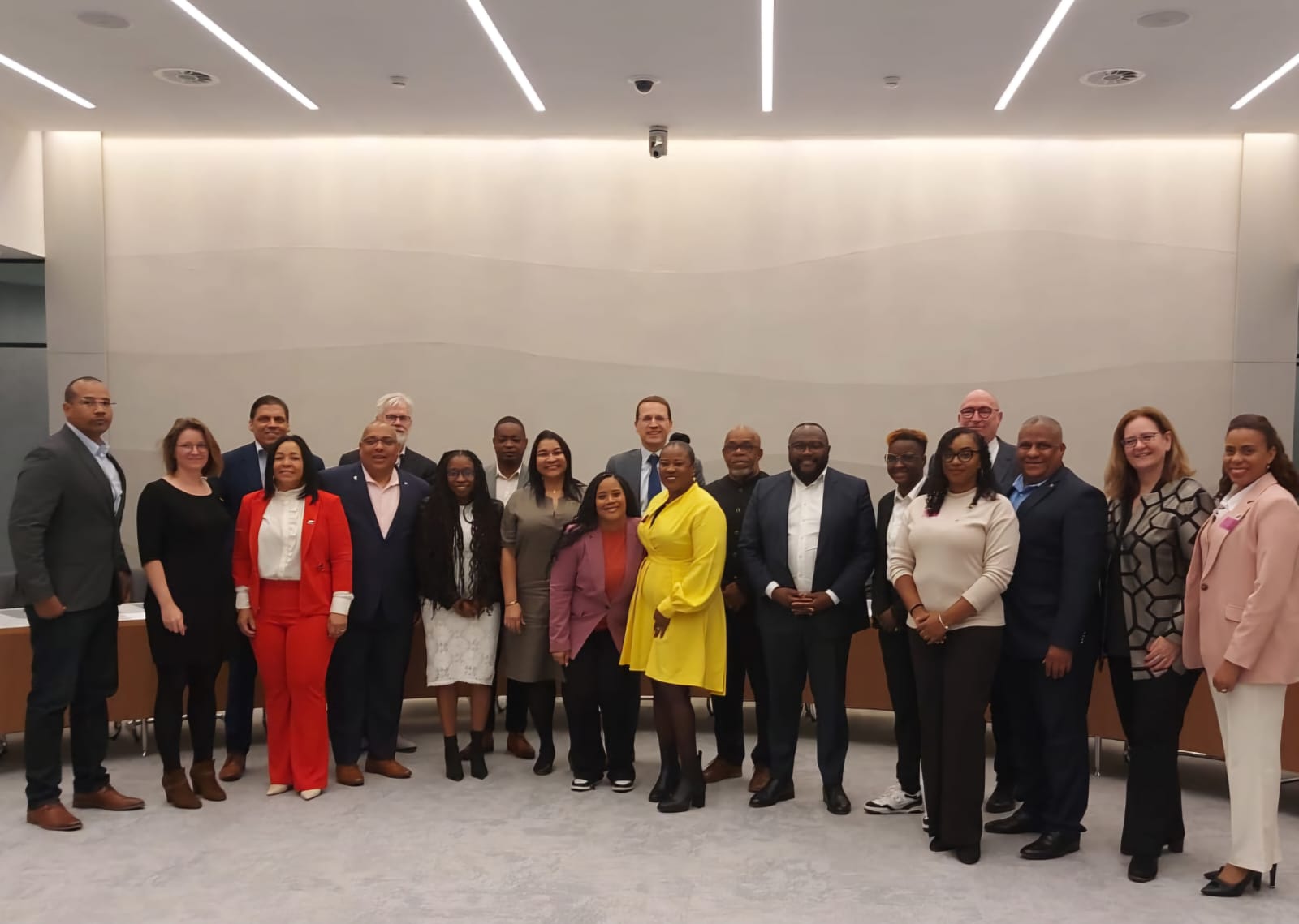 DELEGASHONÁN DI BONEIRU, SINT EUSTATIUS I SABA TA KUMINSÁ REUNIONNAN NA ...
