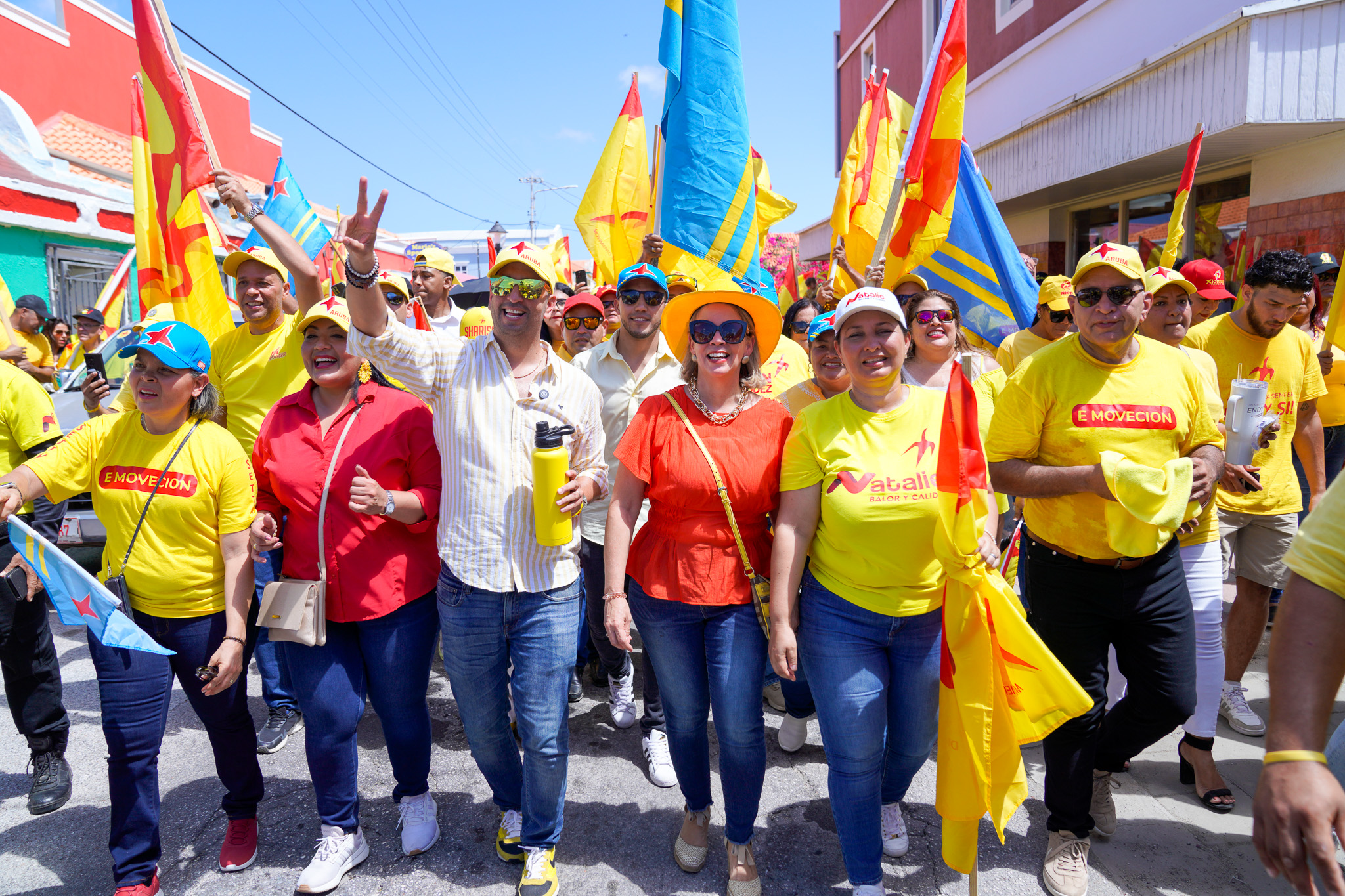 ARUBA: DUNA CESAR LOKE TA DI CESAR: MANEHO DI GABINETE WEVER CROES TE ...
