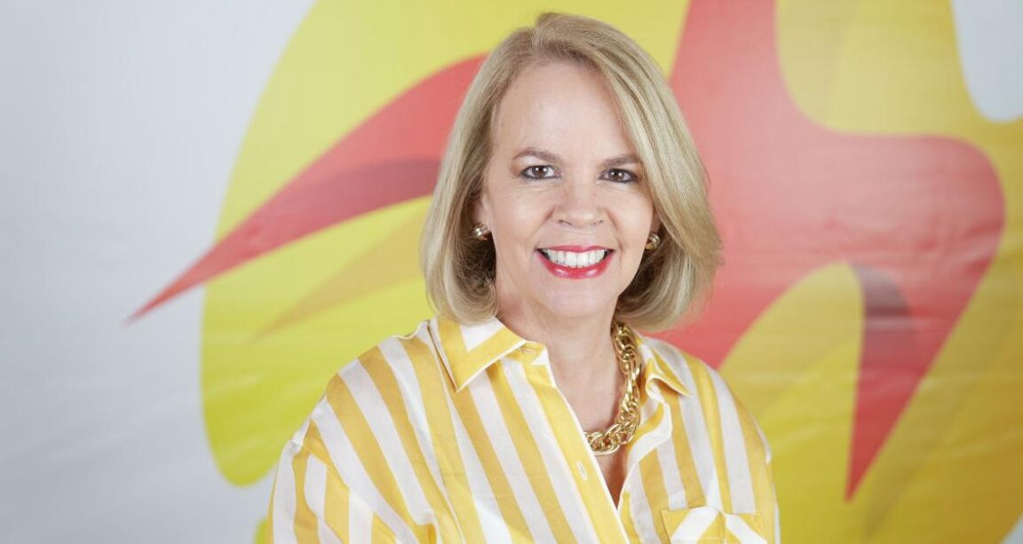 LIDER DI MEP EVELYN WEVER-CROES TA RETA MIKE EMAN PA DEBATI RIBA LEY DI ...